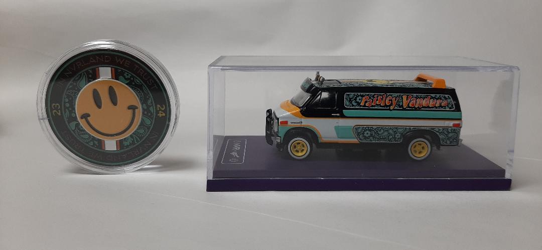 Nvrland Vandura Legends Series Adlar58 Design Paisley Vandura Original ...